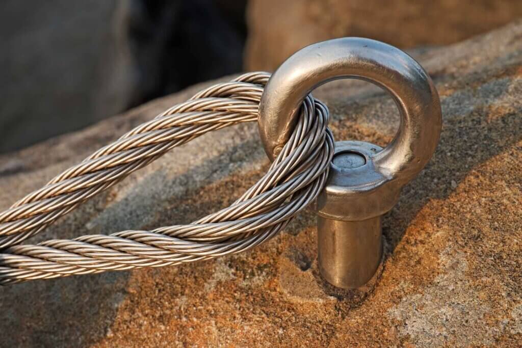 8 Types of Metal Rigging Equipment