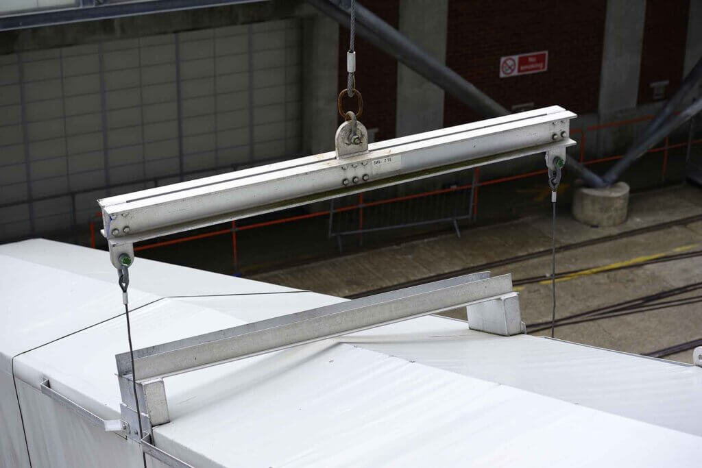 8 Types of Metal Rigging Equipment